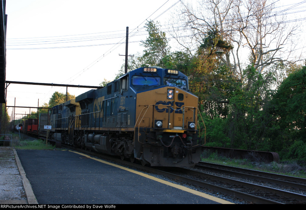CSX 881